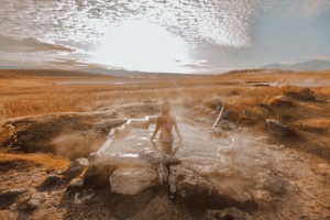 Maximize your leaf peeping with hot spring soaking in the Eastern ...